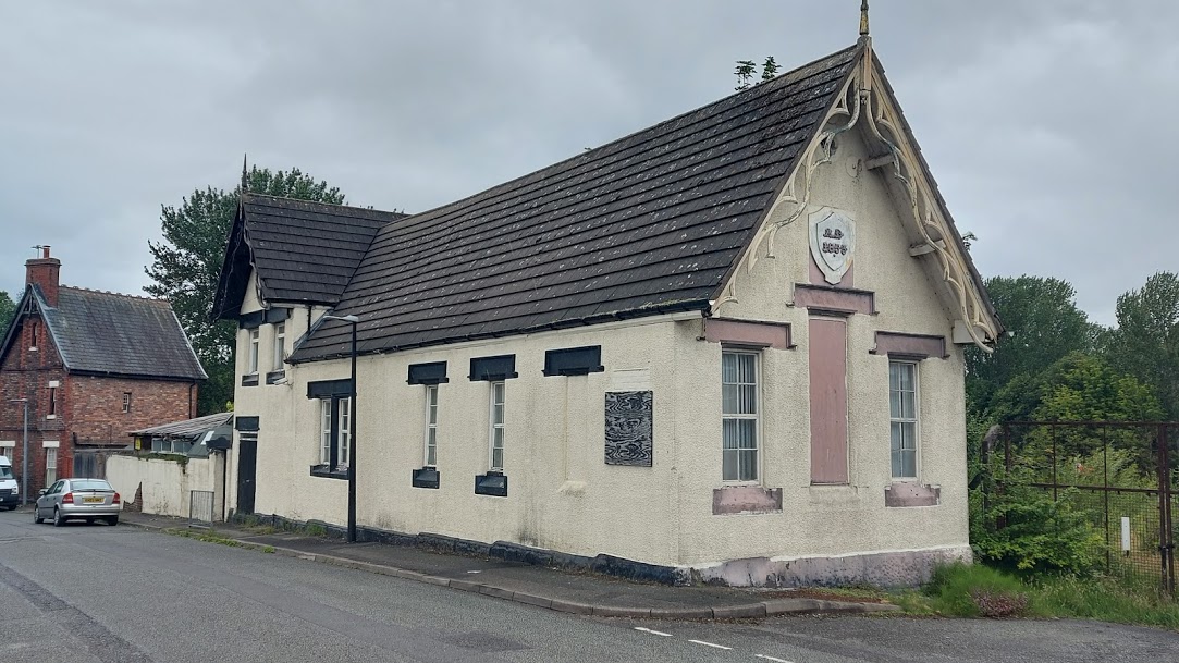 Runcorn’s Historic Buildings – Joe the Cocker's Hikes