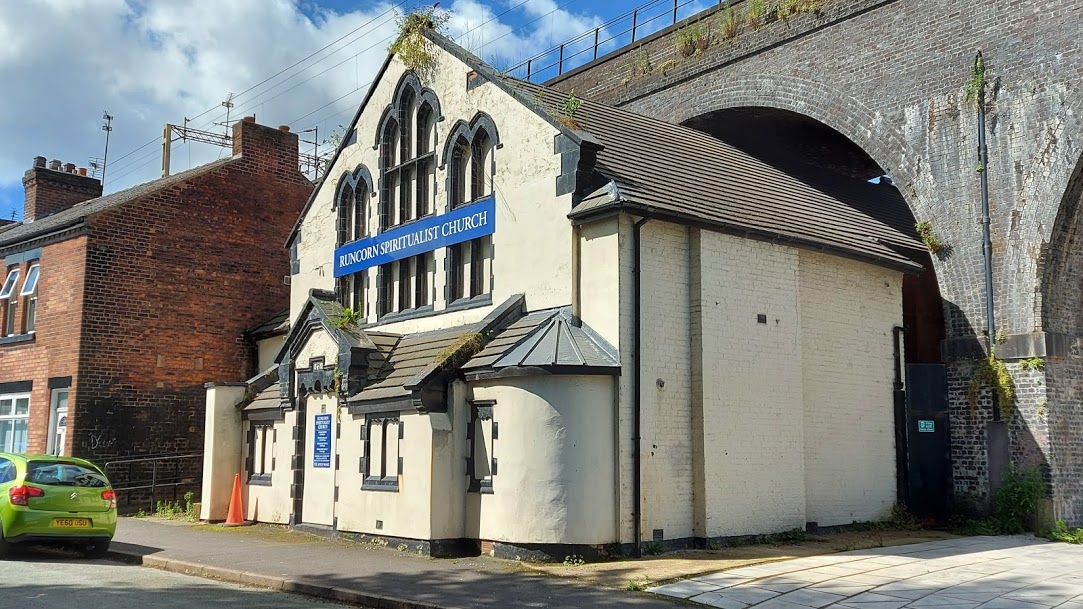 Runcorn’s Historic Buildings – Joe the Cocker's Hikes