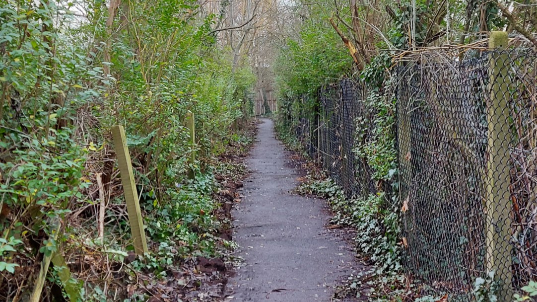 Runcorn Quiz 5 – Do you know our town? – Joe the Cocker's Hikes